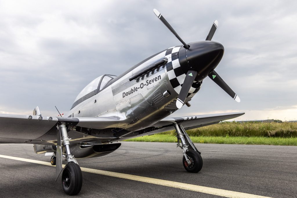 The SW-51 MUSTANG - Experience the legacy of the Mustang with the SW-51 ...